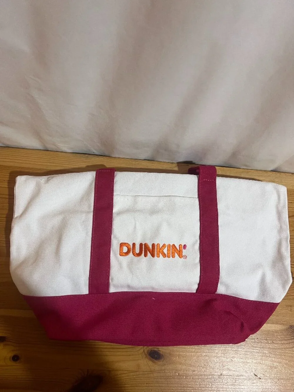 Bags | Dunkin Pink White Tote Bag With Outside Drink Pocket Le 226 ...